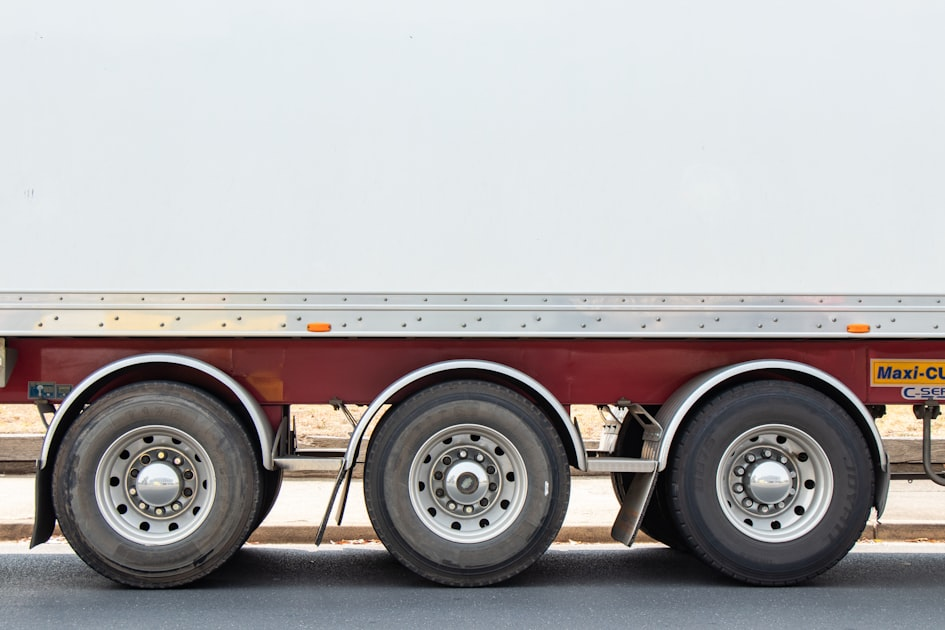 Understanding CDL Requirements - Rouse Trucking